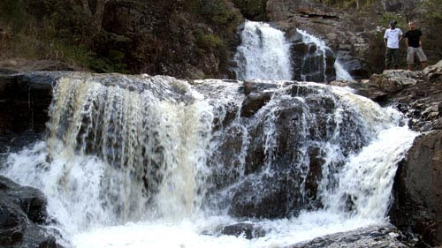 AGASUMO KA MWARO (MWARO FALLS) - Phoenix Company